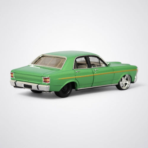 DDA Ford XW GTHO Blue 1:24 Scale Diecast Vehicle – Gametraders Seaford